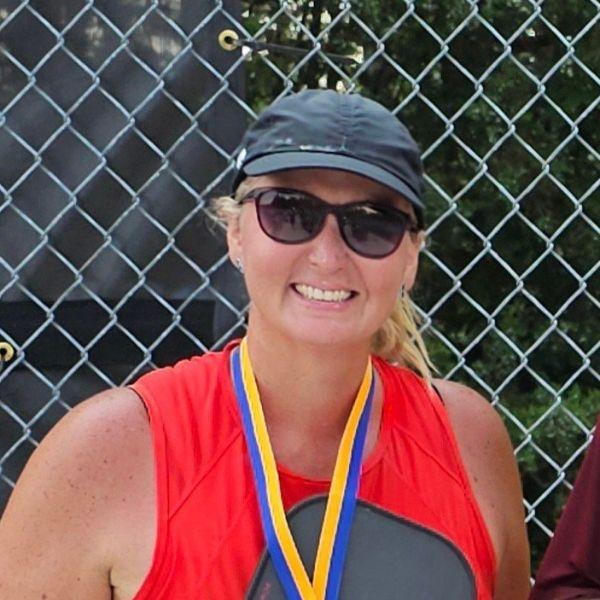 Book Jen - Pickleball coach near Alexandria, Minnesota