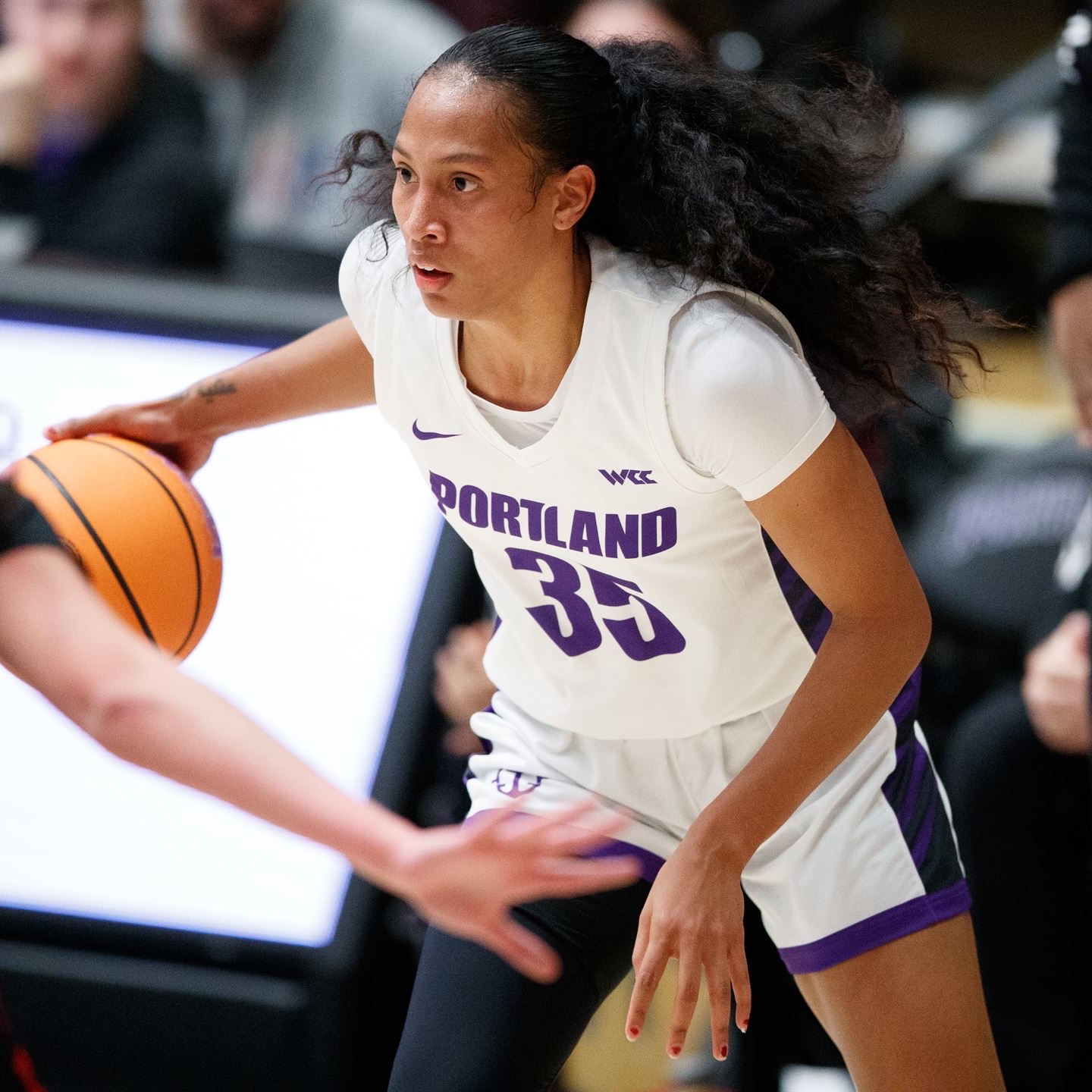 Book Alexis Mark - Basketball coach near Scappoose, Oregon