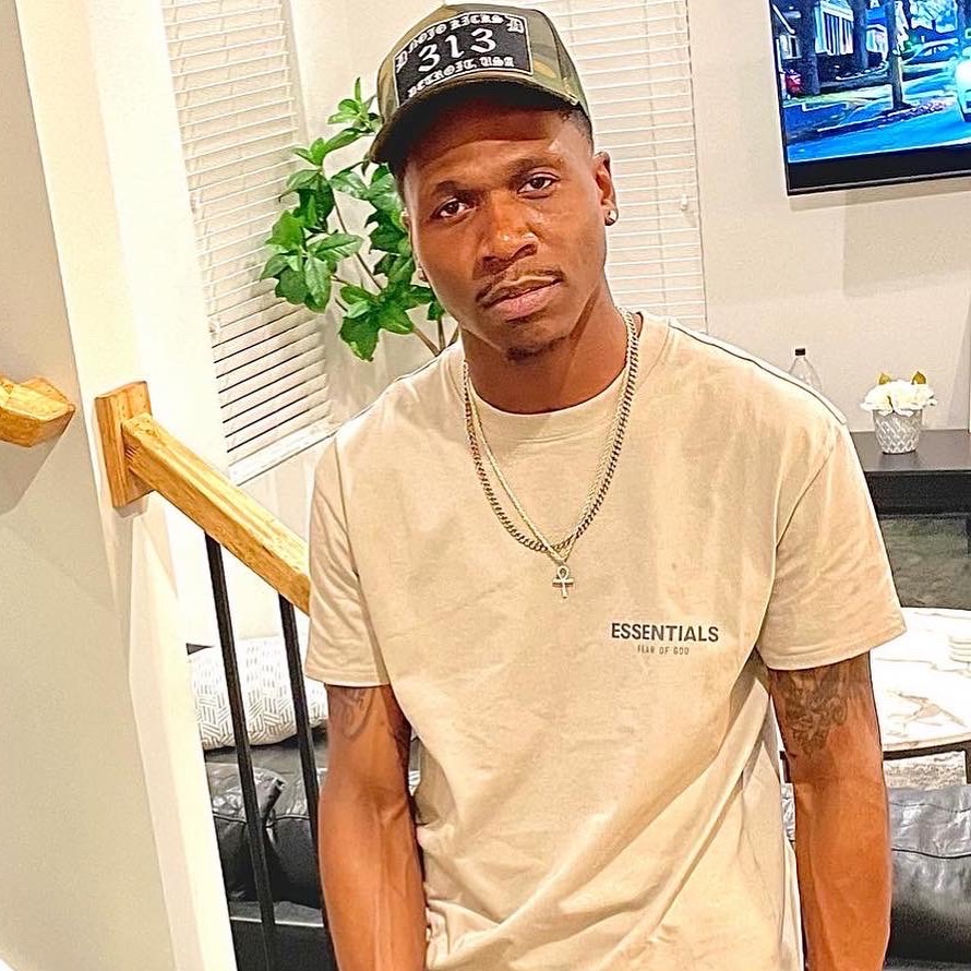 Book Montez - Basketball coach near Warren, Michigan