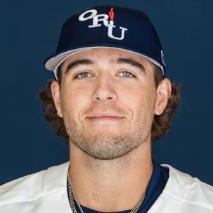 Book Holden Breeze - Baseball coach near